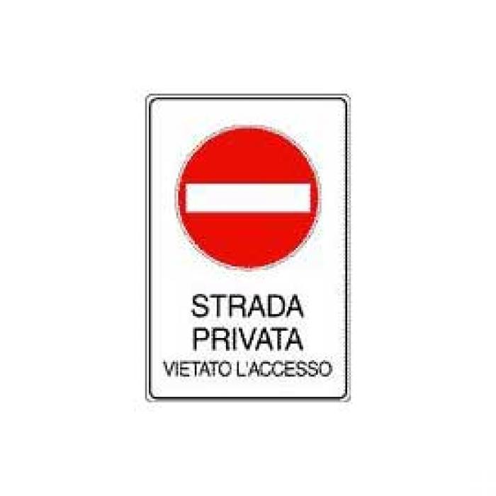 Cartello strada privata vietato l'accesso